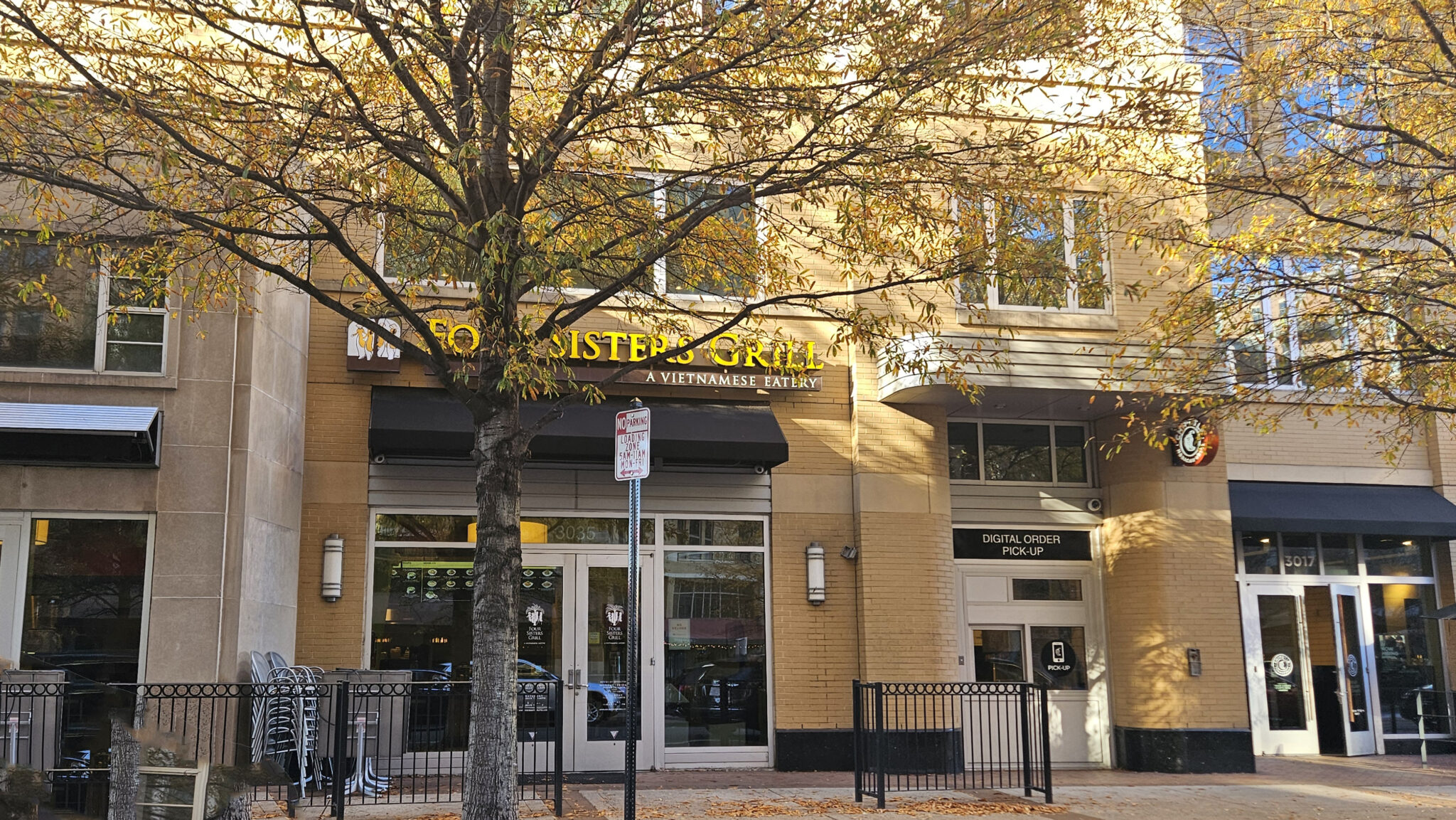 Enjoy Authentic Vietnamese Food at Four Sisters Grill in Clarendon